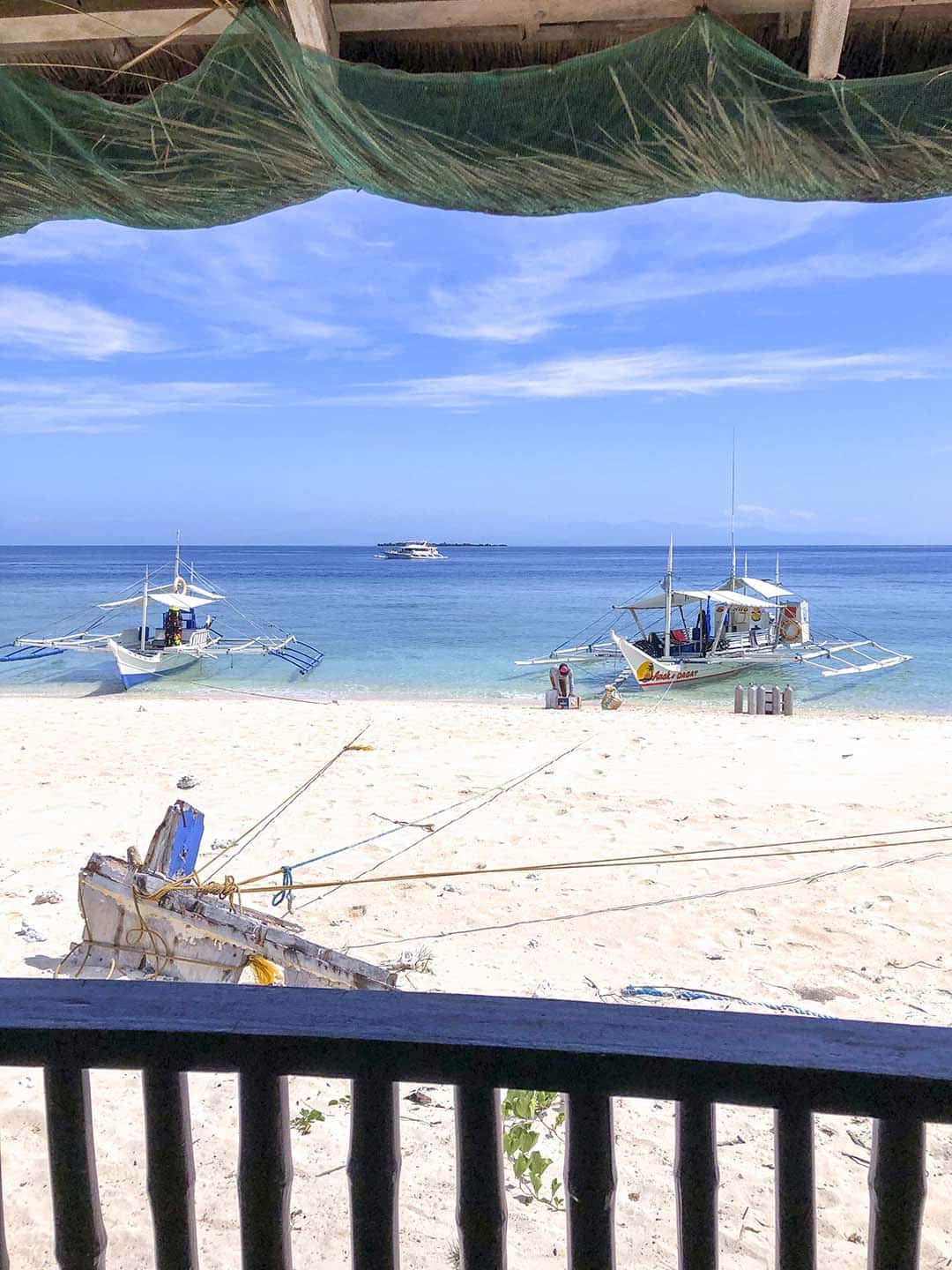 A Guide To Diving Apo Reef, Philippines (Updated February 2020)