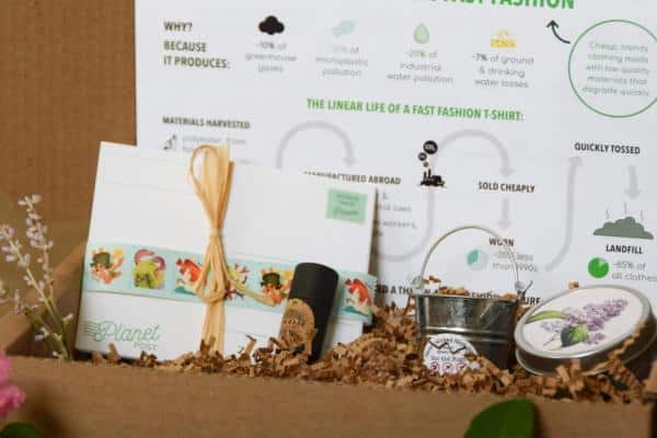 27 Best Environmentalist Gifts: What To Get An Eco-friendly Person